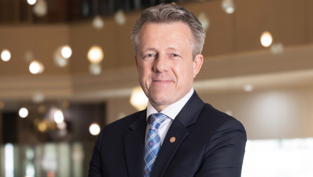 Amari Bangkok Appoints New General Manager - Visit Macao – It’s ...